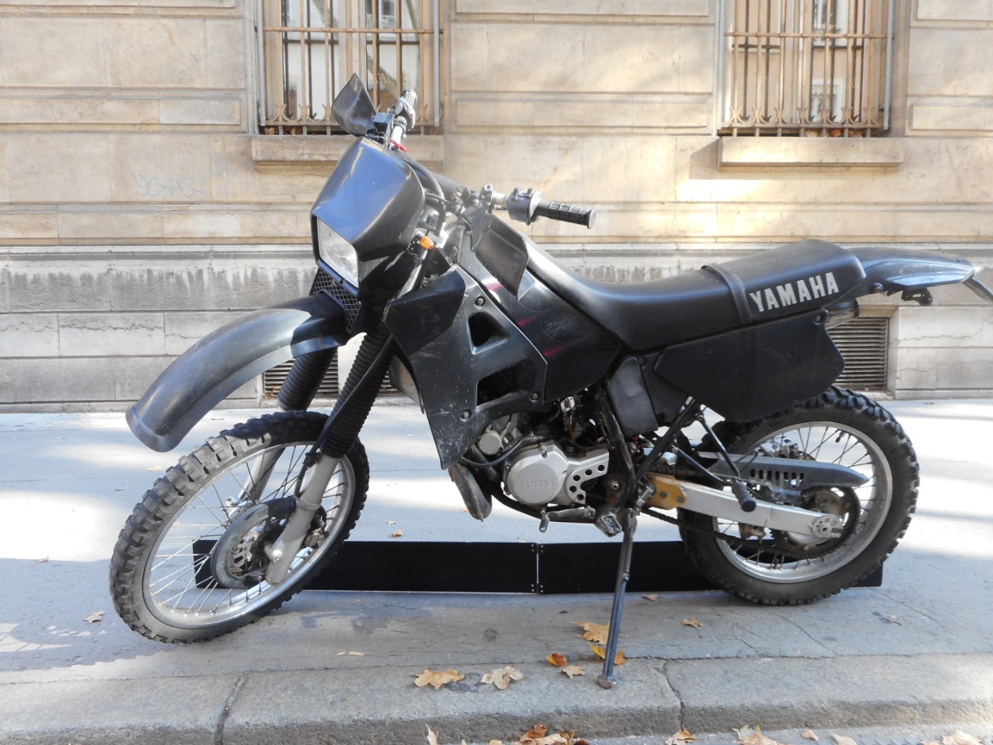 Moto depot : Motos d’occasion collection yamaha, DTR 125 YAMAHA NOIR